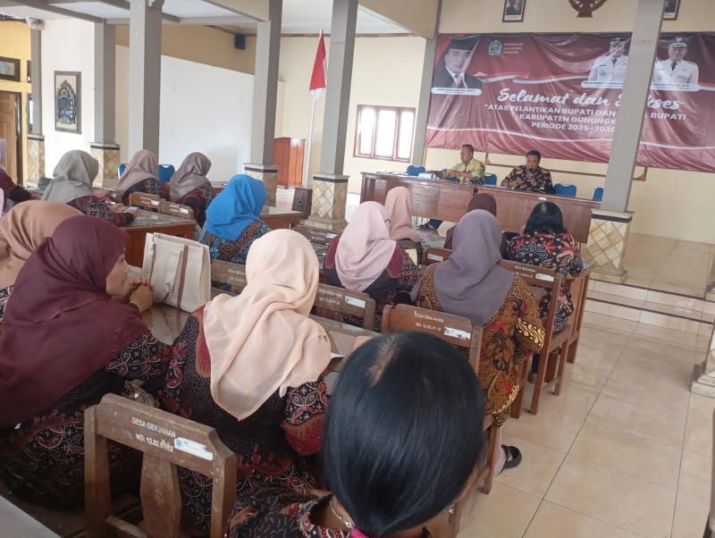 Penyampaian Insentif Kader dan Guru Paud TW 2