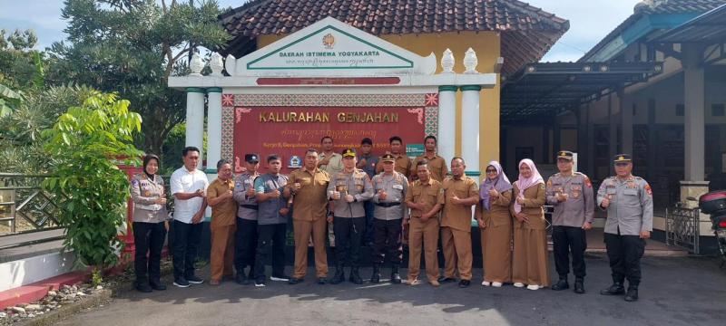 KUNJUNGAN KERJA DAN SILAHTURAHMI KAPOLRES GUNUNGKIDUL KEPADA LUR